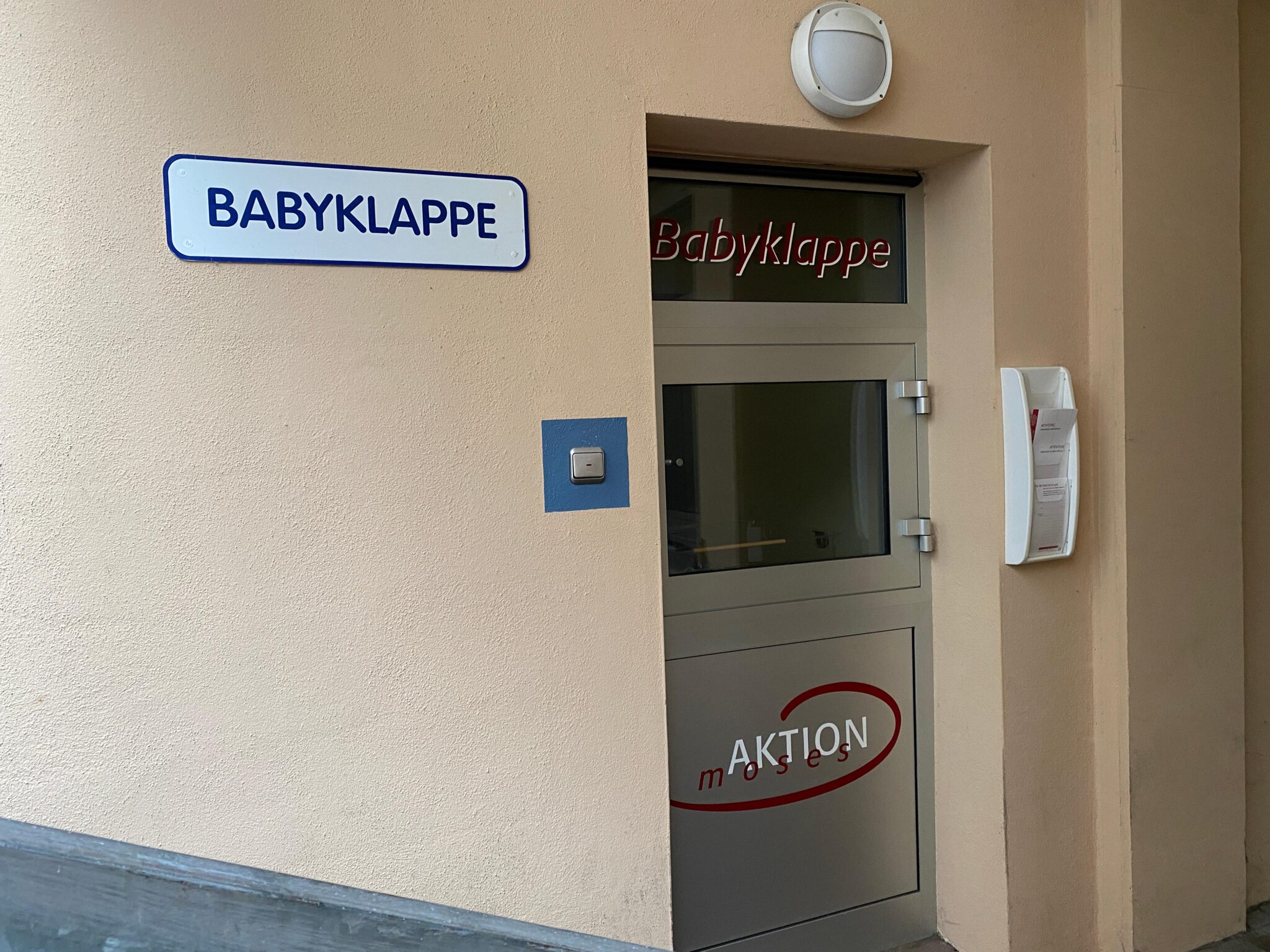 Babyklappe - Herz Jesu Krankenhaus, Fulda